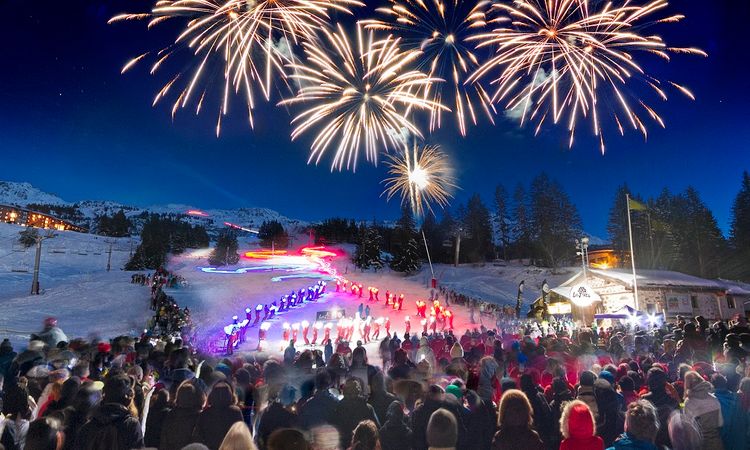 Children torchlight descent - esf Arc 1800